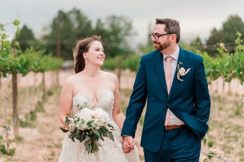 Joe & Laura | Two Rivers Winery Wedding | Amanda Matilda Photography